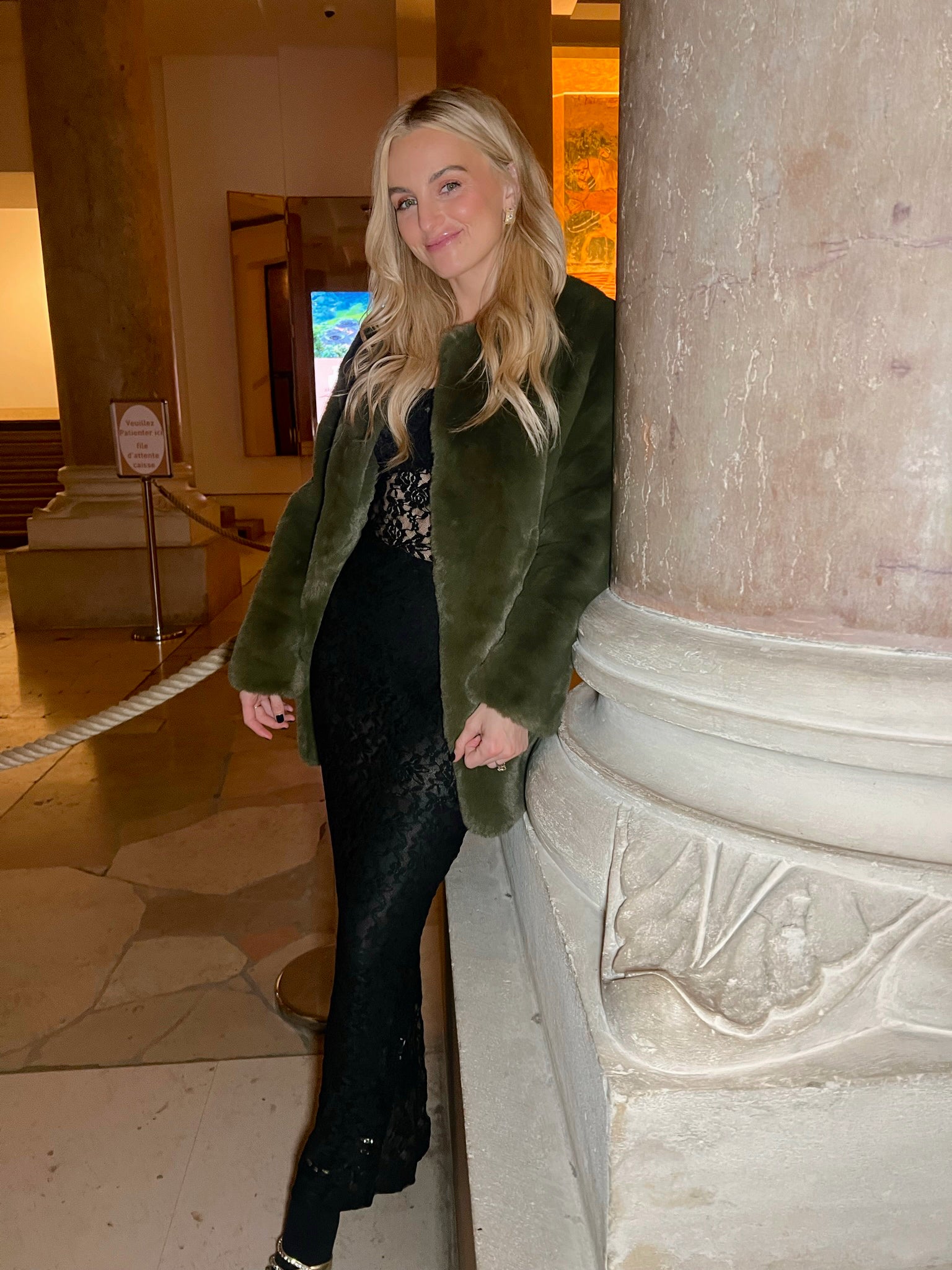 Molly West Coe – Modatrova